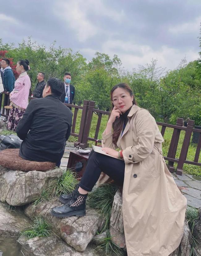 The only female calligrapher of the Lanting Calligraphy Awards: People ...