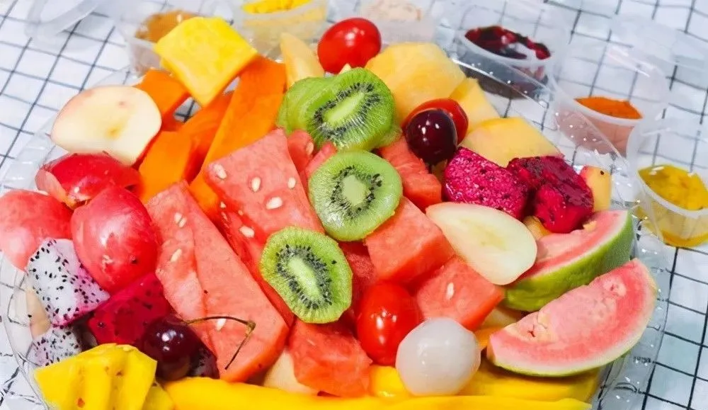 Eating these "photosensitive foods" will make you tan more prone to ...