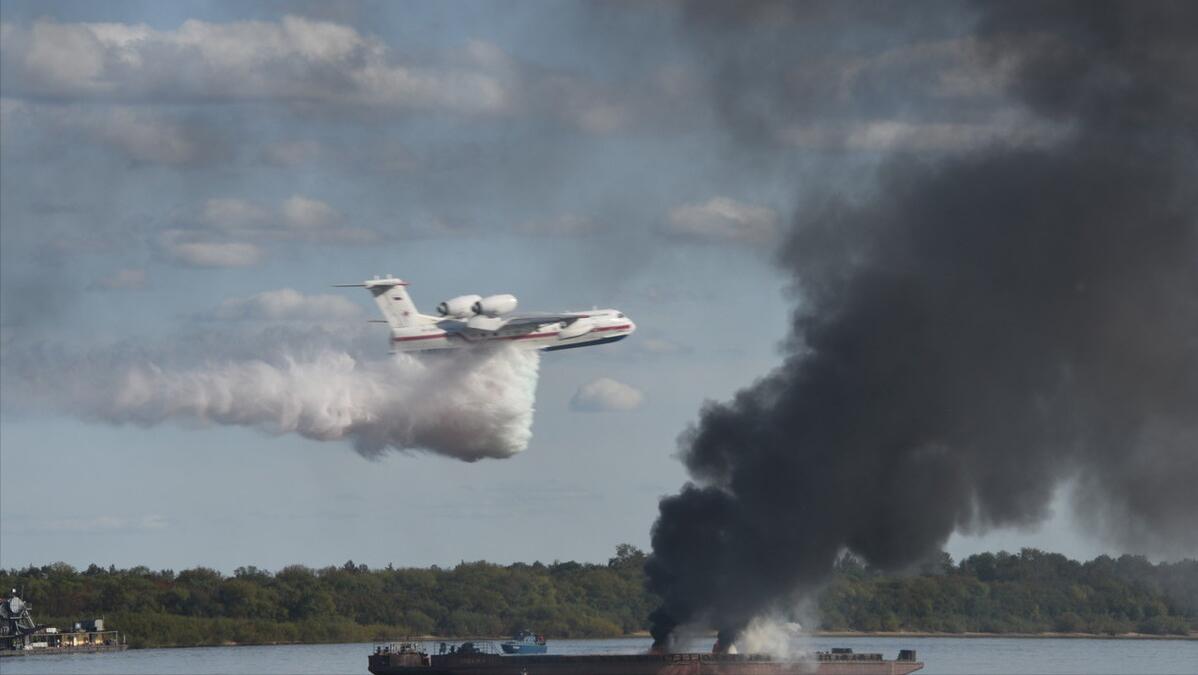 What is the suction power of an airplane engine?What happens if a ...