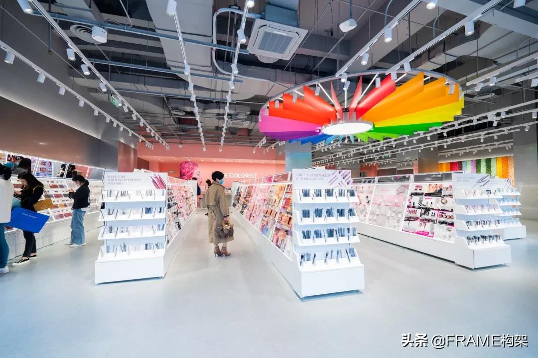 The colorist's new store design is an exclusive secret. What will the ...