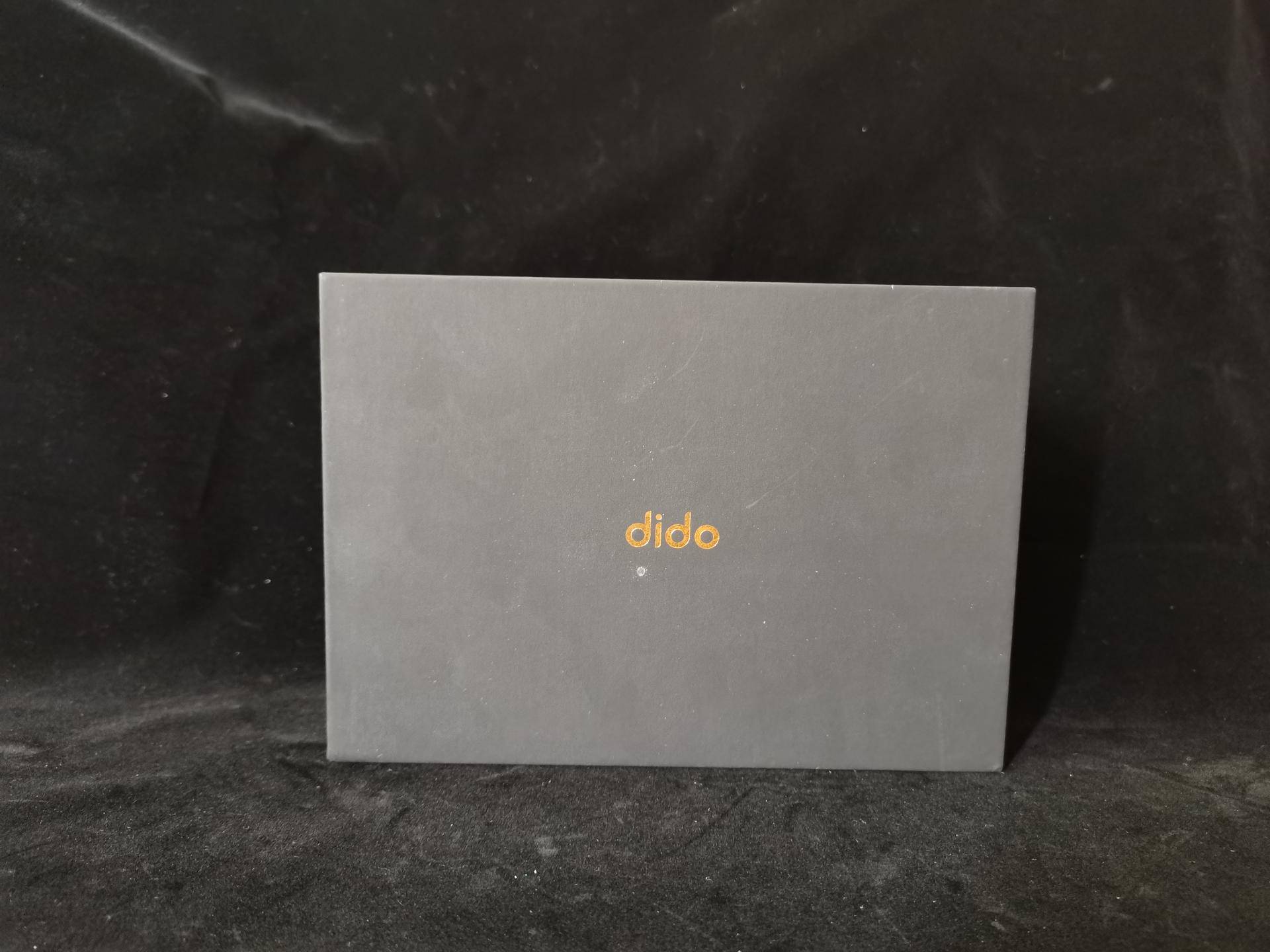 dido E8 sports smart watch to monitor your health - iMedia