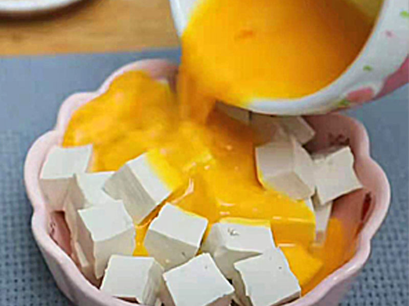 Food: Mix 4 eggs and 1 piece of tofu, follow this method to make it ...