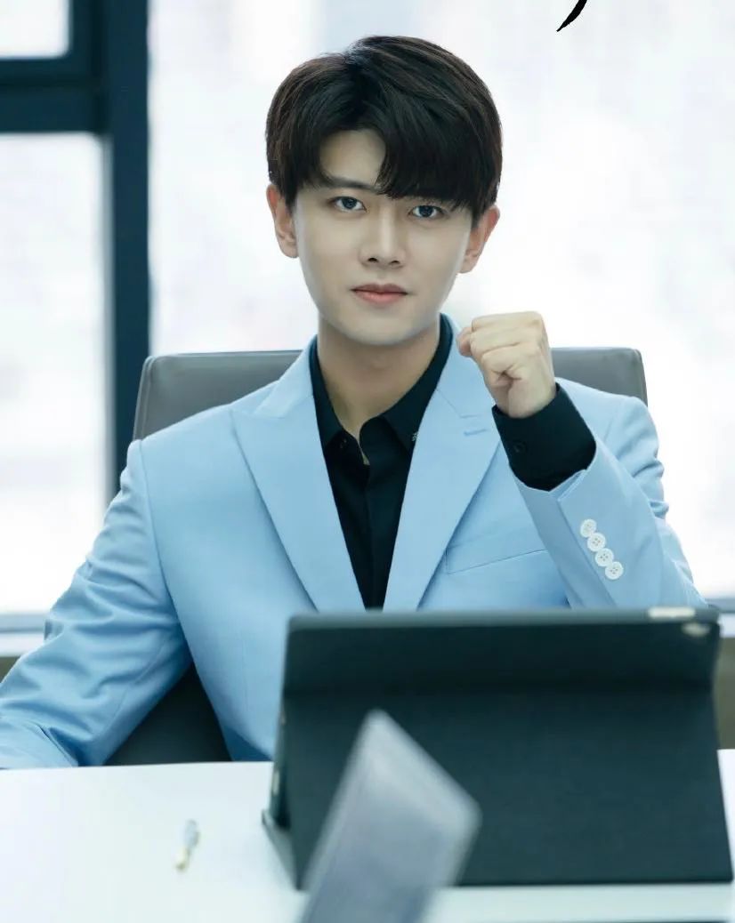 Little gossip, Feng Shaofeng, Zhao Liying, Wang Ziwen, Ren Jialun - iMedia