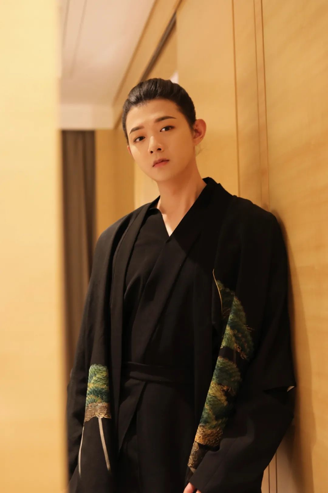 TFboys facing large compensation?Yang Zi Yang Yang cooperates with the ...