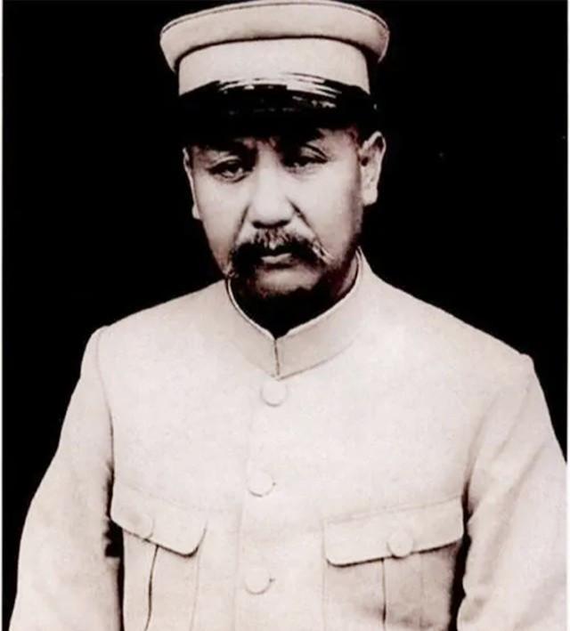 Yan Xishan Cemetery in Taiwan: The tombstone faces his hometown in ...