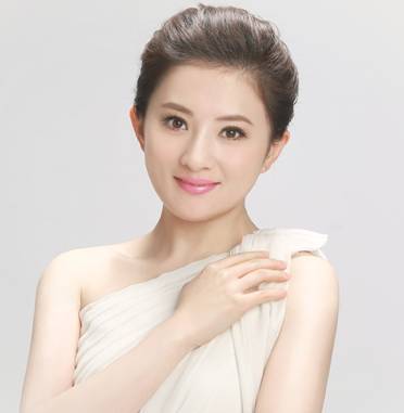 "Xiao Wanjun" is now 40 years old, with short hair and agile, capable ...