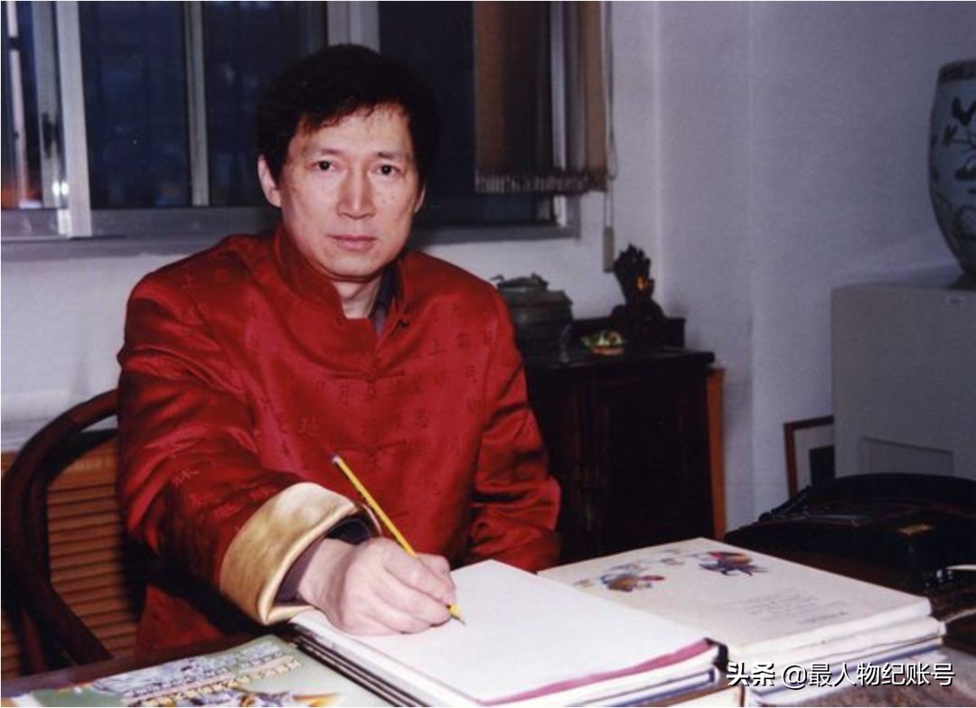 Caring for the old American lady for 13 years and inheriting all the ...