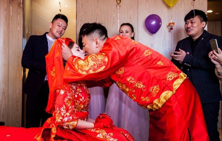 Why do more and more Russian women marry Chinese people? - iMedia