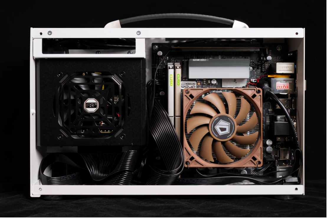 Overclocking three Hummingbird I100 chassis installation experience ...