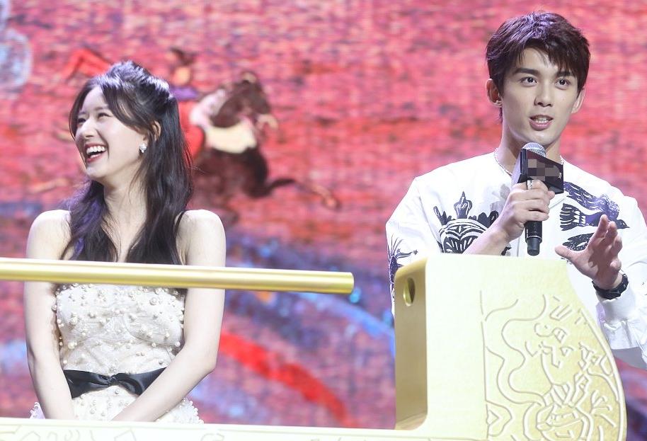 Zhao Lusi makes a new drama after "Hutong"!21-year-old Wu Lei plays the ...