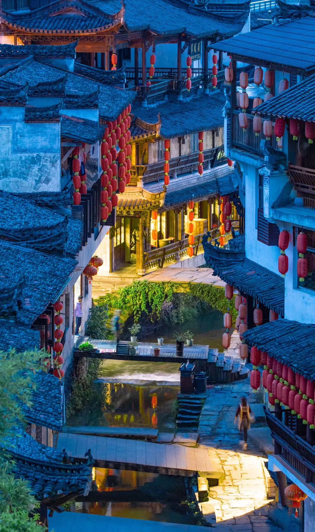 Go to Wuyuan to go to the "visual feast of the sea of flowers" and meet ...