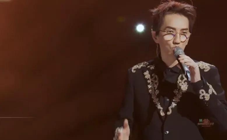 The status quo of five male singers in Taiwan in the 1990s. - iMedia