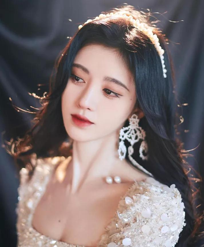 Big flower is not clean high-ranking history?Is Ju Jingyi dragged down ...