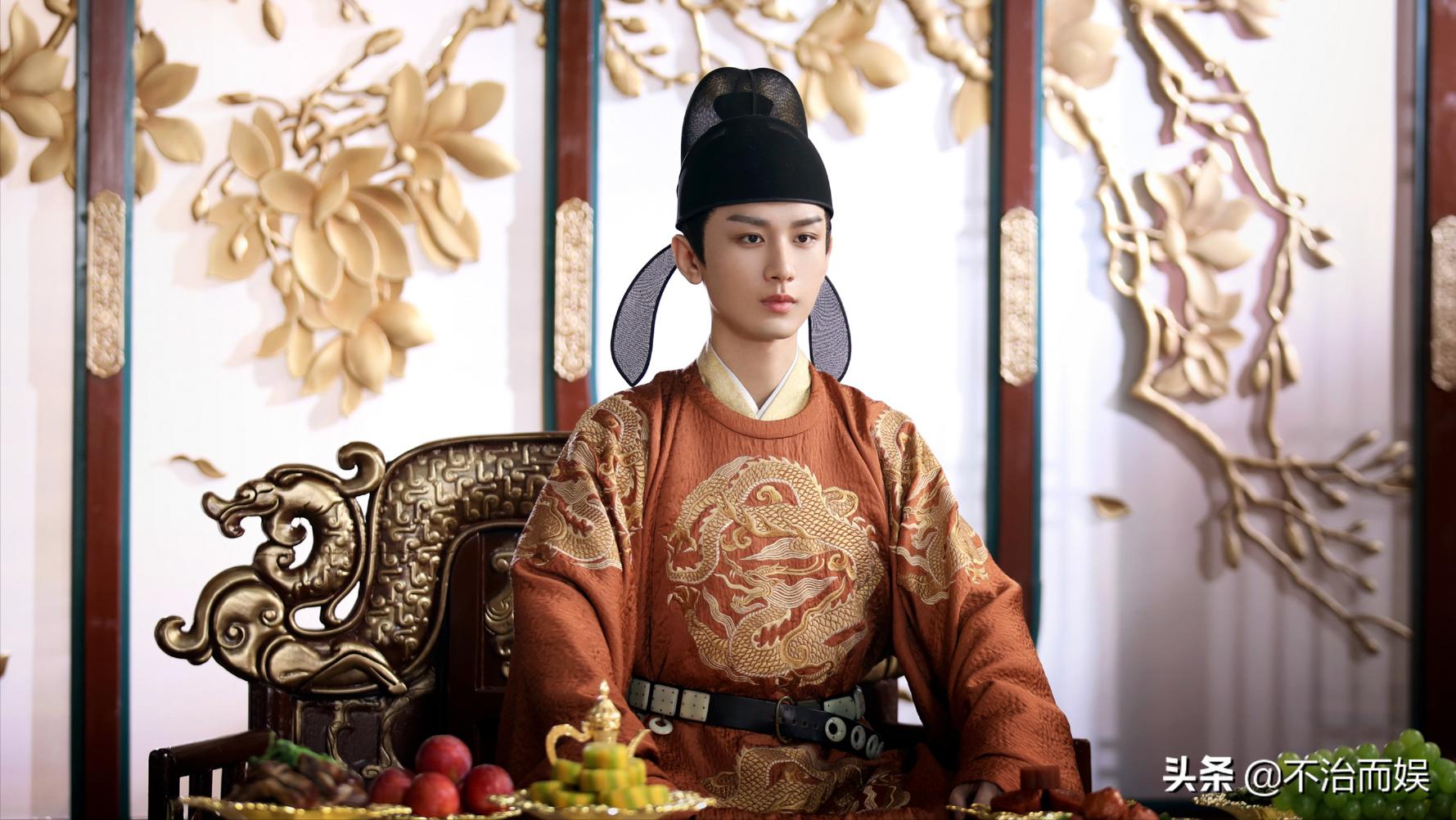 Cheng Yi and Zhang Yuxi's "Song of the King" was highly popular, but it ...