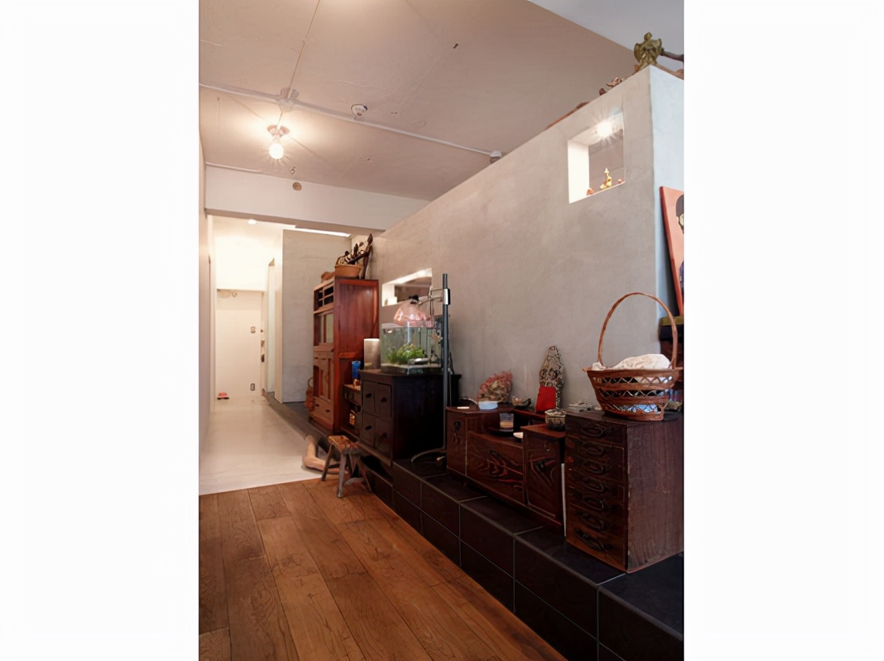 Renovation and renovation of a 38-year old house of 54 square meters in ...