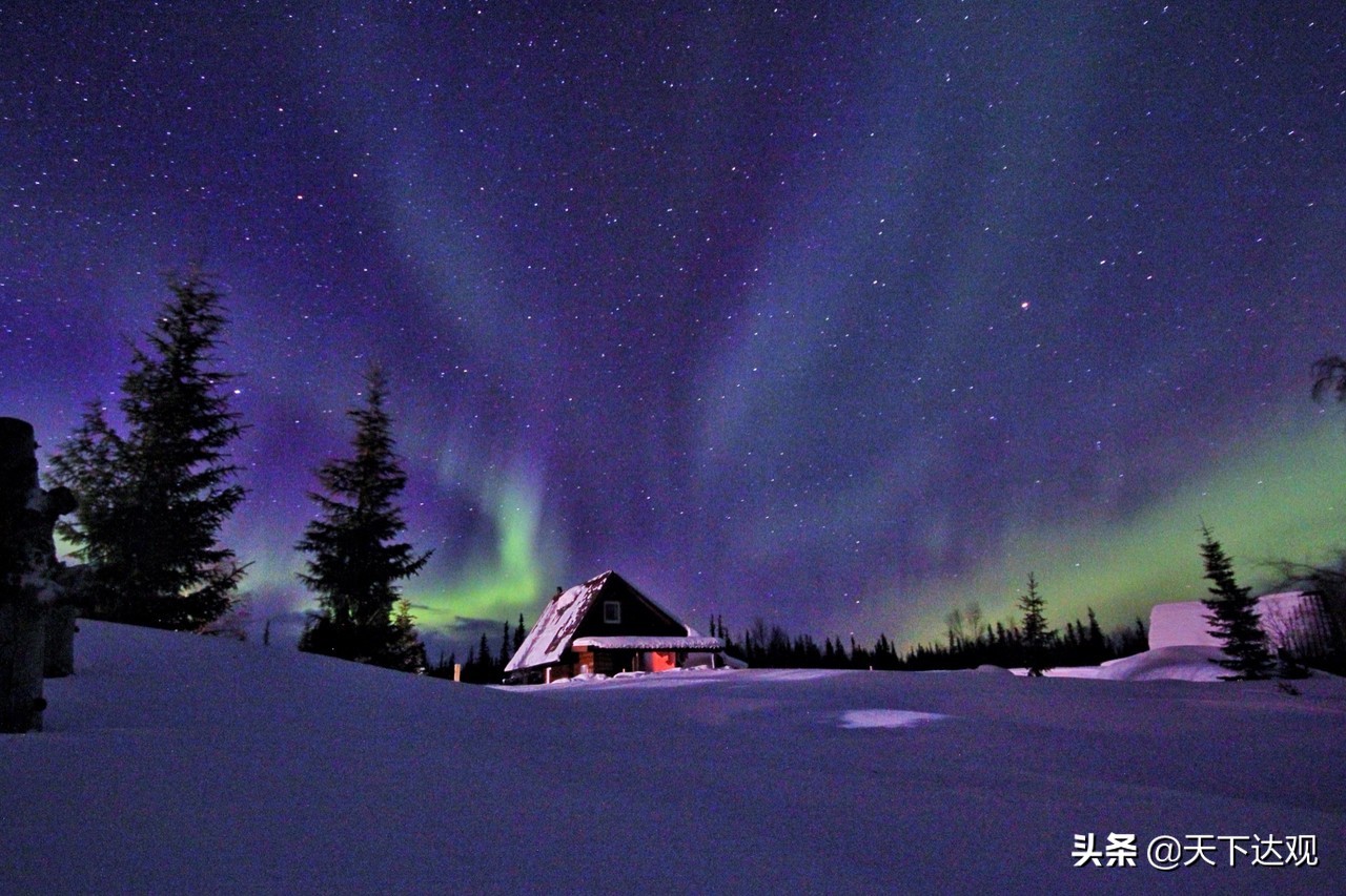 The capital of Murmansk Oblast, Russia, the largest port city on the ...