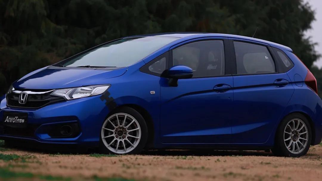 Supercar Fit GK5 adds a turbo, a veritable urban elf, a track cannon ...