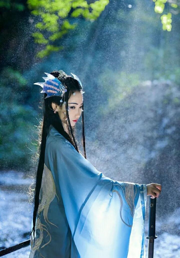 Jiang Xiaoyu·Nine Poems of "Seven Lü": The wind on the river is ...