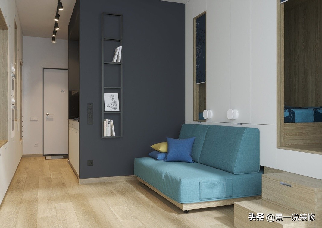 A small apartment of 32 square meters, a family of three, and the ...