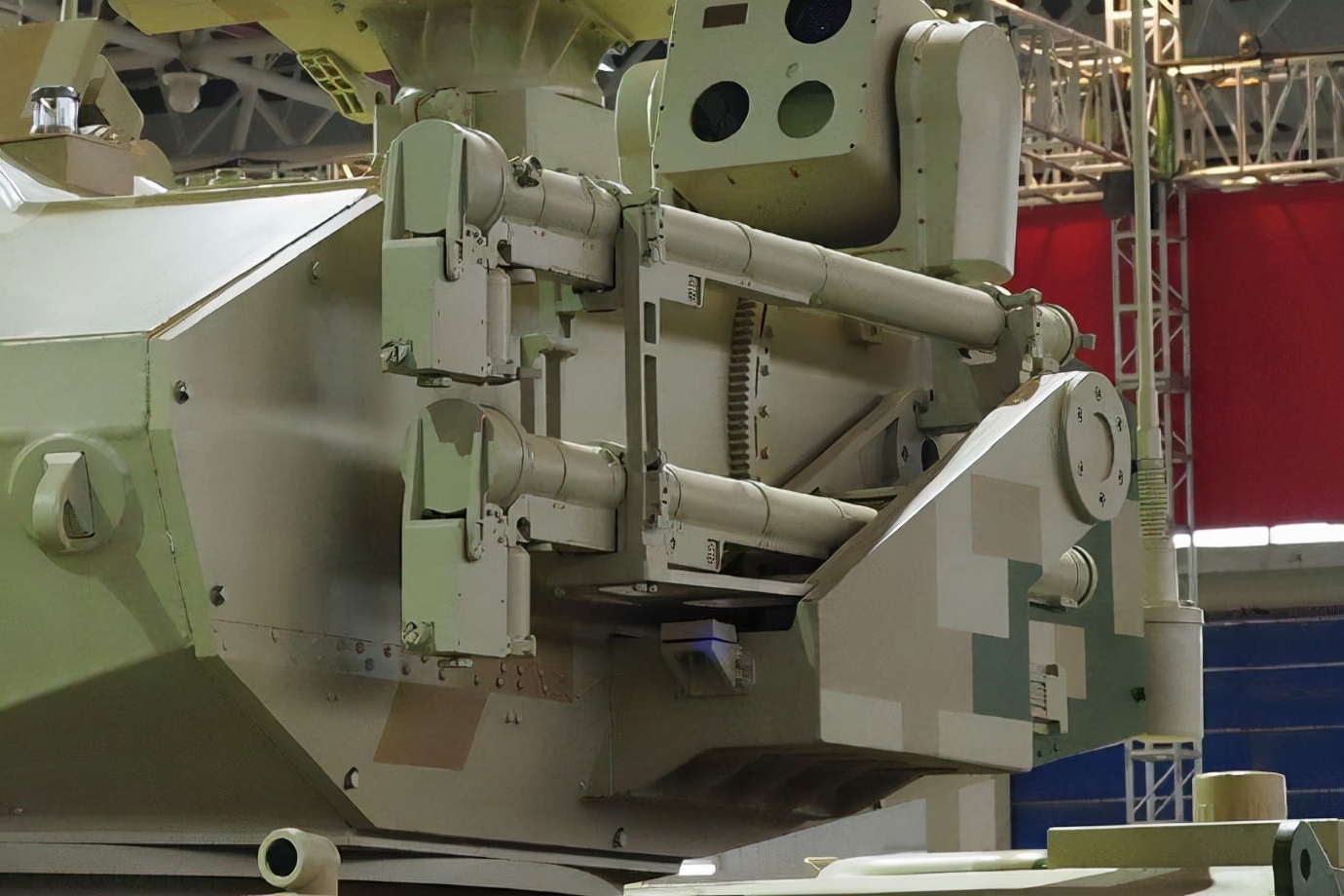 CS/SA5 type: 30mm artillery and projectile in one system, which can ...