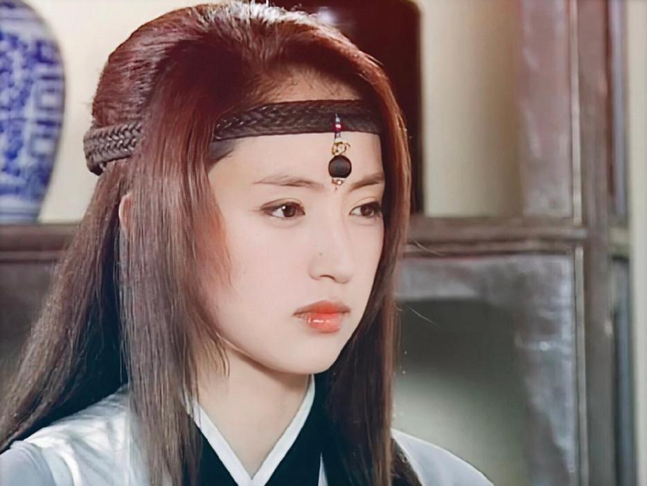 "Goddess Dragon" Dong Xuan's high-ranking secret history, she retired ...