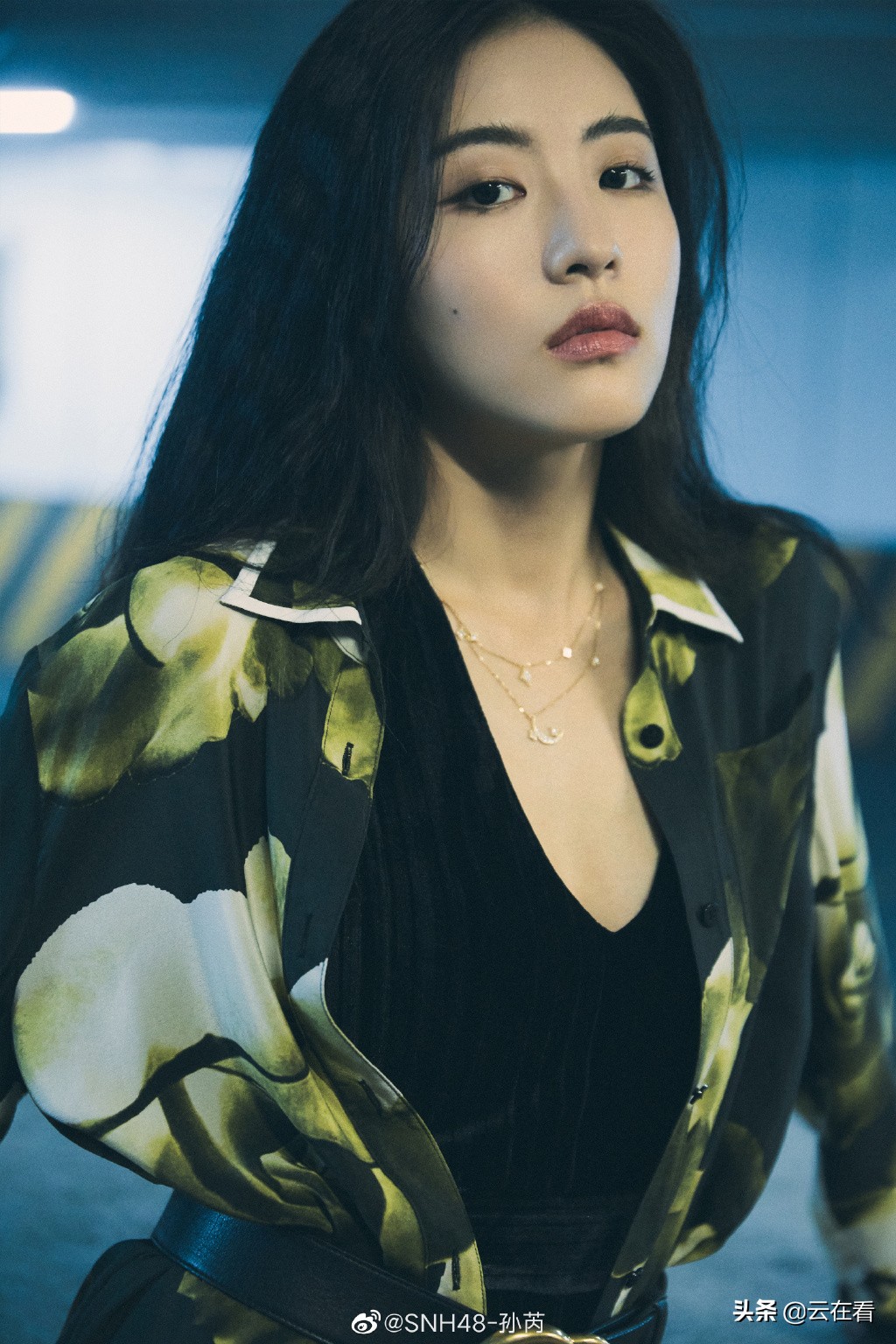 Beauty artist SNH48-Sun Rui charming photo appreciation, very charming ...