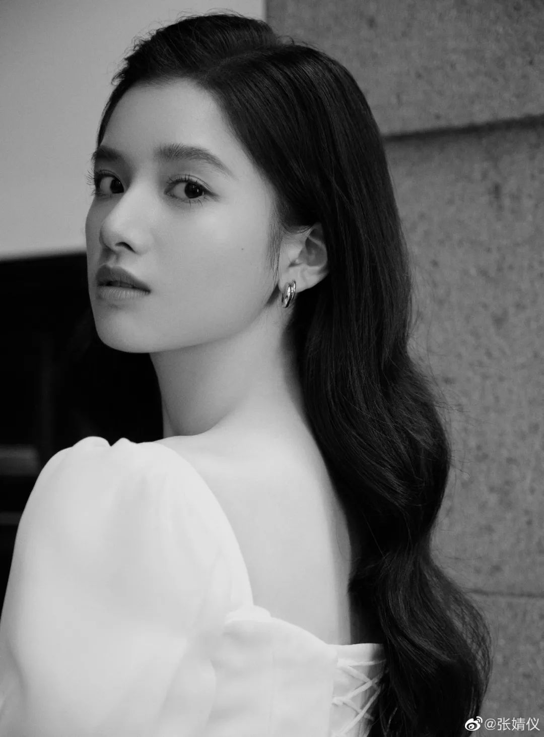 One question and one answer: Lu Han, Guan Xiaotong, Zhang Jingyi, Wang Ou, Li Yitong, Xia Xue ...