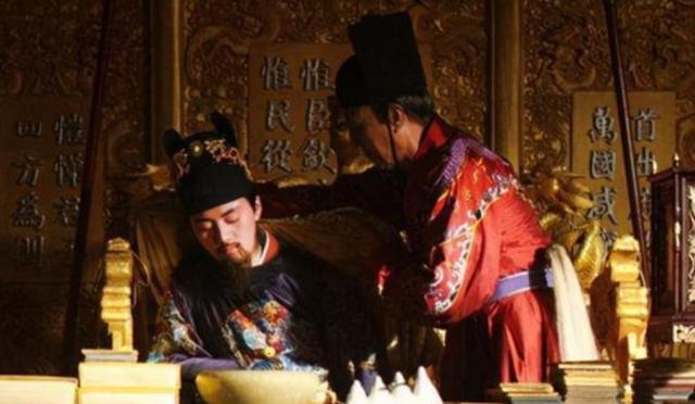 After the Qing army entered the Pass, why was the locust tree hanged by ...