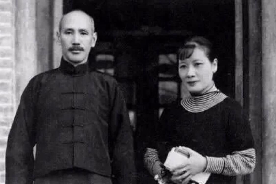 Yao Yecheng and Chiang Kai-shek met in a brothel, and they were ...