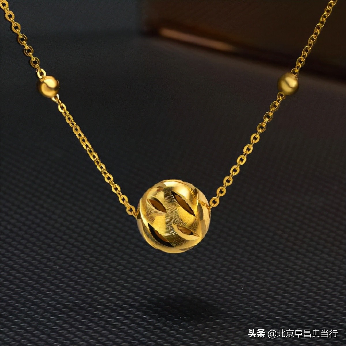 Why does gold jewelry appear to rust? - iMedia