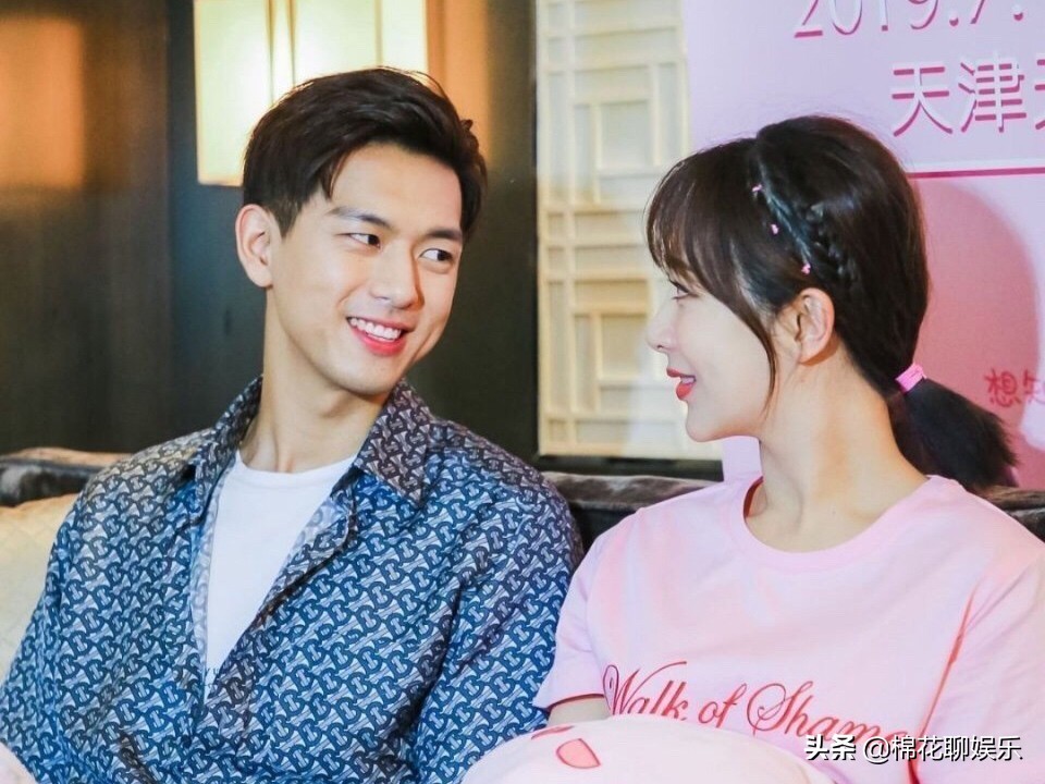 "Tong Yan and his wife" cooperated again, and they appeared in the ...