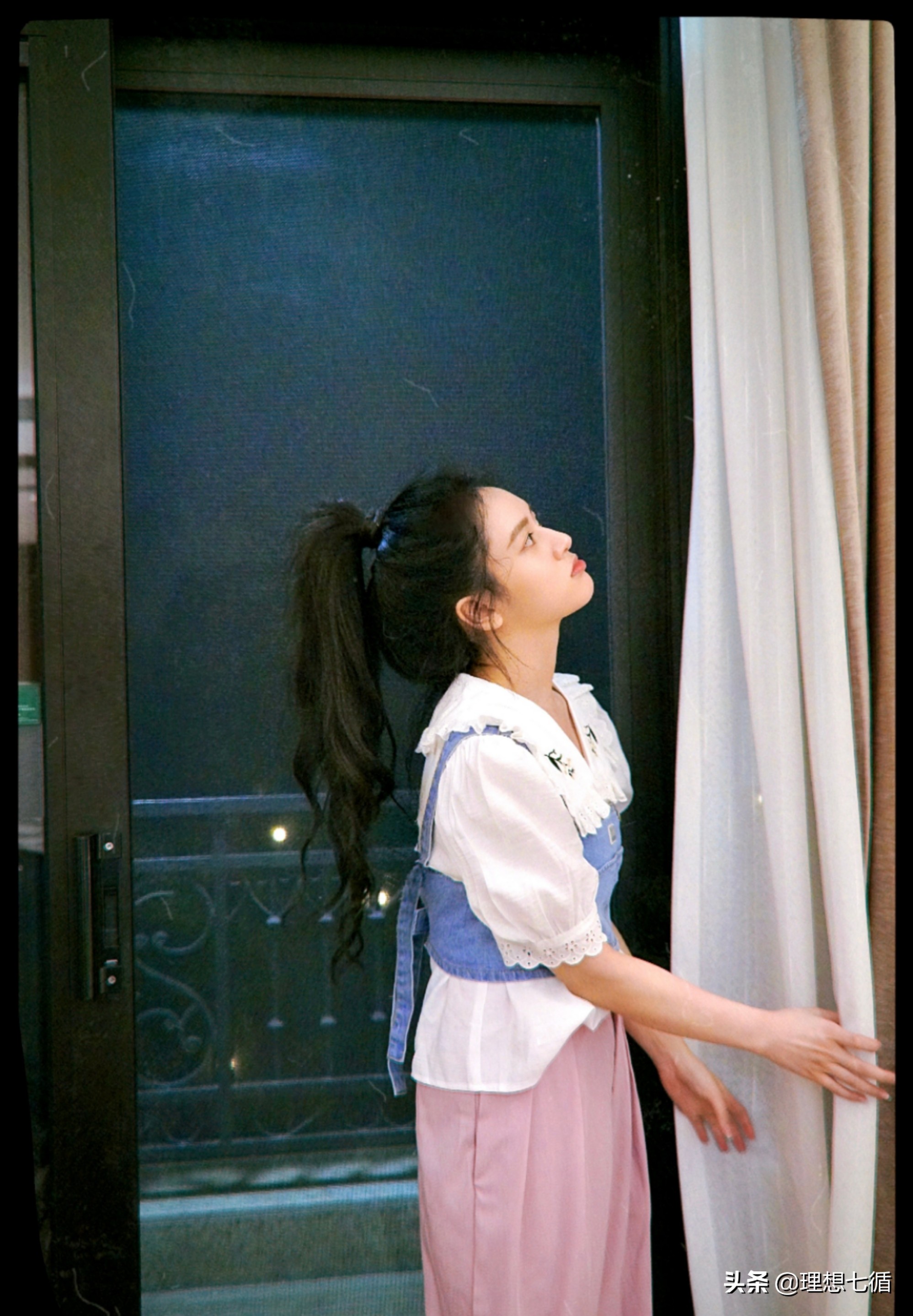 Wang Yuan's new song MV heroine was exposed. After seeing her identity ...