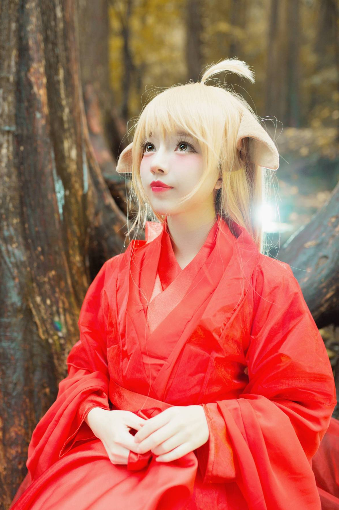 The wedding dress of the anime goddess is cos, Susu is cute, Hina is ...