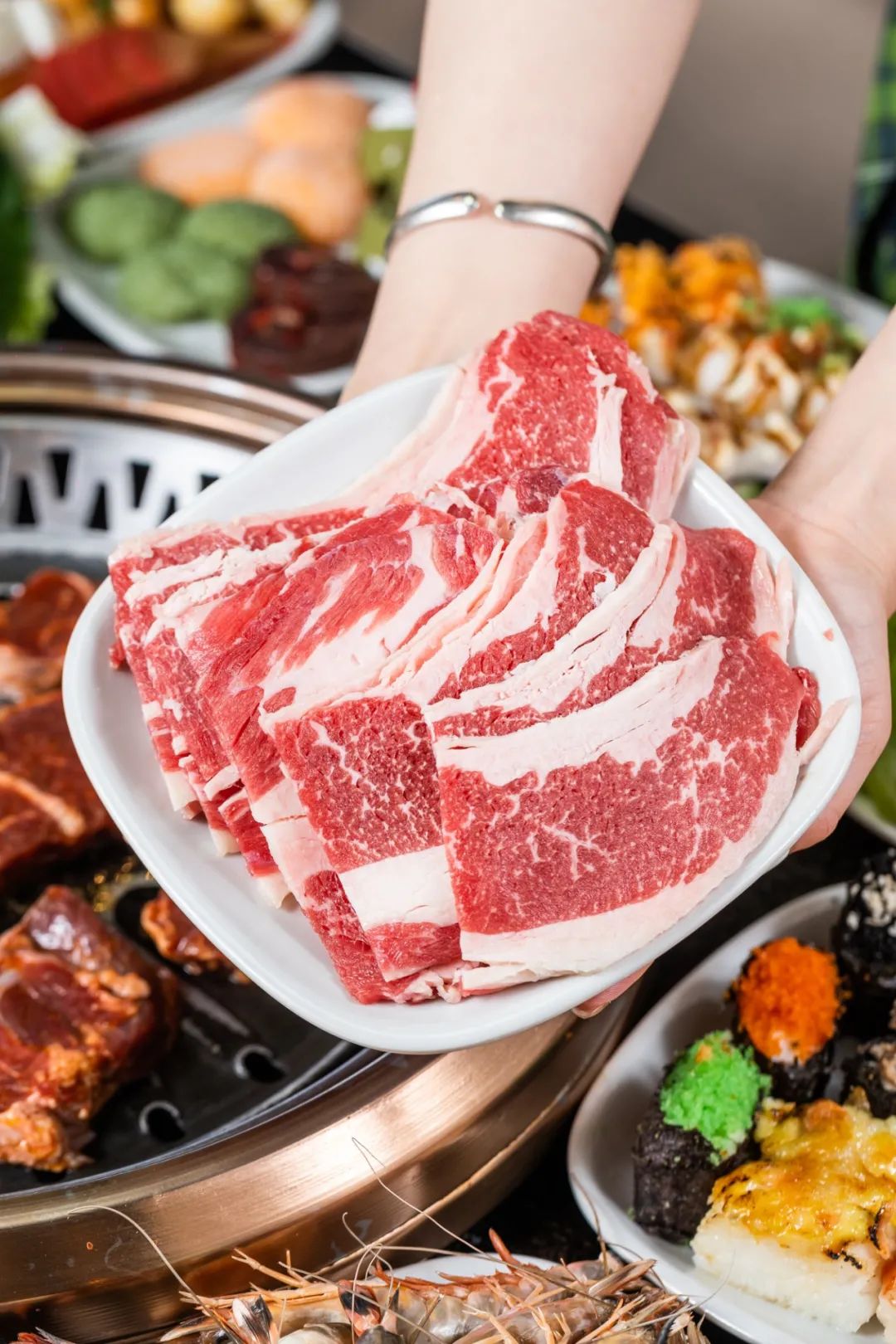too crazy!This 1,000 square meter "self-service barbecue restaurant ...