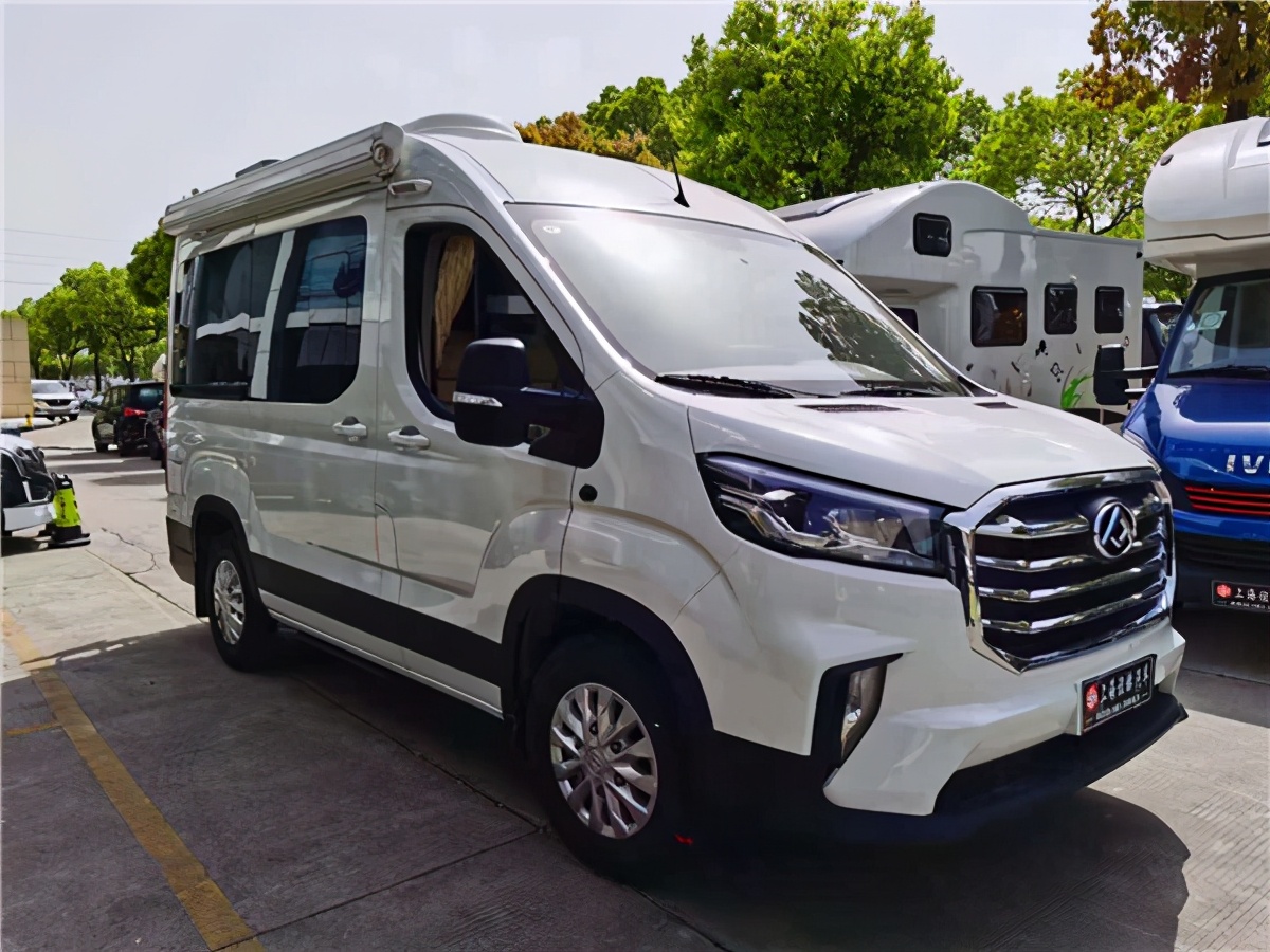 SAIC MAXUS V90 touring car, the short axle small steel cannon only ...