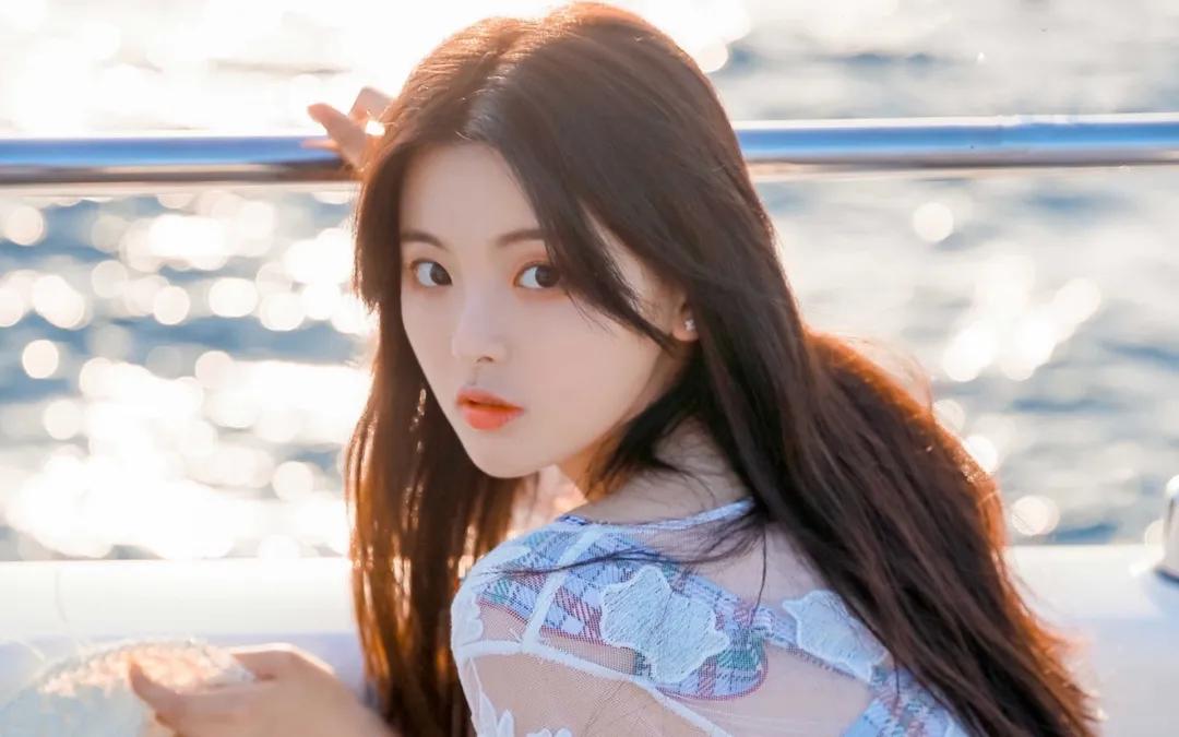 Little gossip: Yang Chaoyue, Tong Liya, Liu Yifei, Lin Yi, Meng Jia, Xu ...