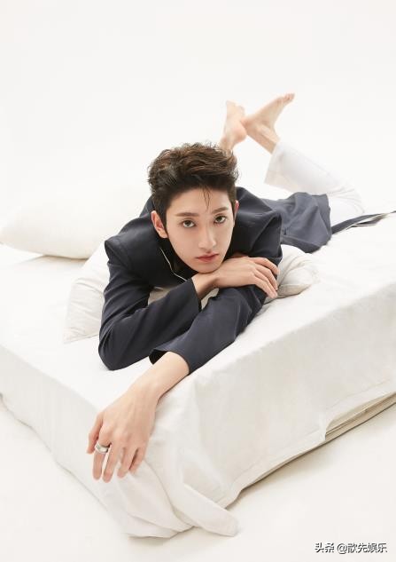 Yang Haoming's new single "Starry Sky Summer" is surprisingly online ...