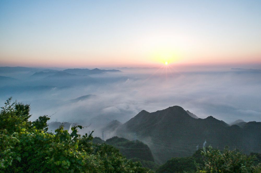 Maoping Zhilan Valley on the Three Gorges Dam - iMedia