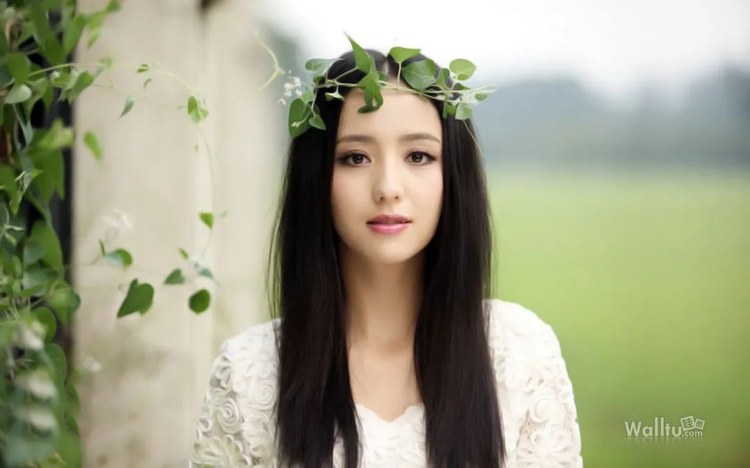 Huang Jiaozhu and AB, Tong Liya, Zhang Xiaofei, Li Qin, Lu Han, Liu Yu - iMedia