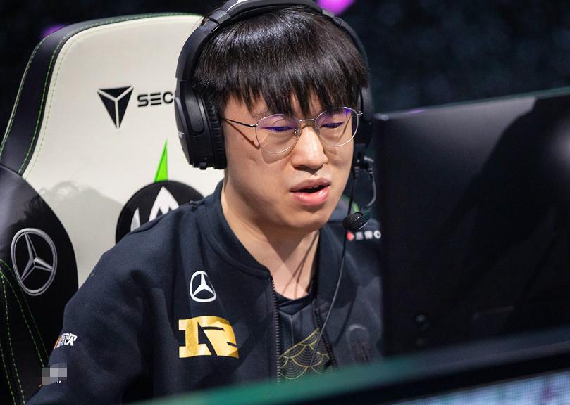 Deft finally has a "scandal"?Girlfriend is suspected to be exposed ...