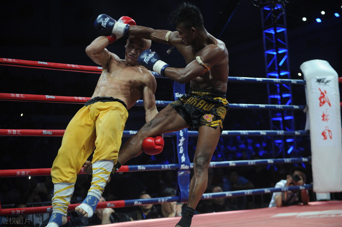 Muay Thai Sweep Kick: Should I use the shin or the instep? - iMedia