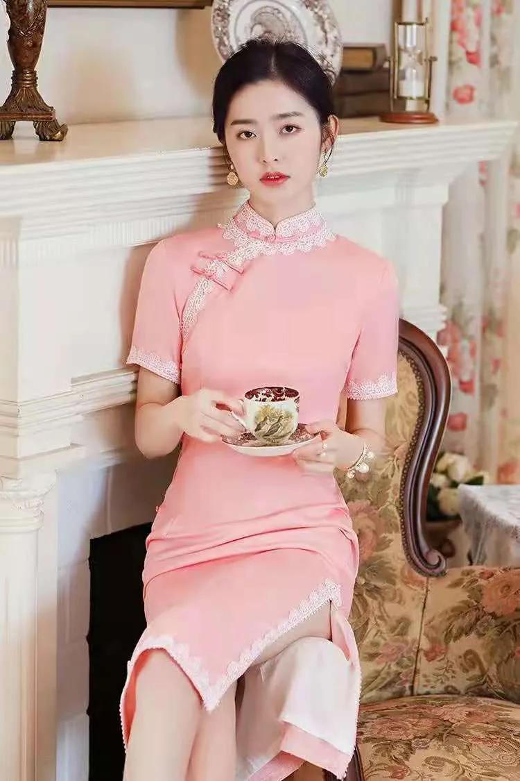 Modern daily improved cheongsam should be matched in this way, the ...