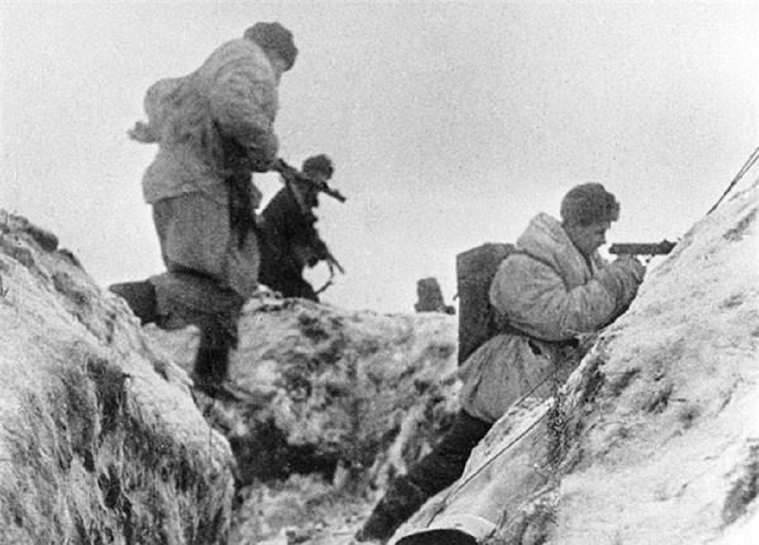 How much did the Soviet Union make during World War II?Let's take a ...