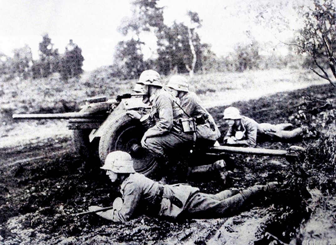 37mm Pak35/36 type anti-tank gun of German artillery in World War II ...