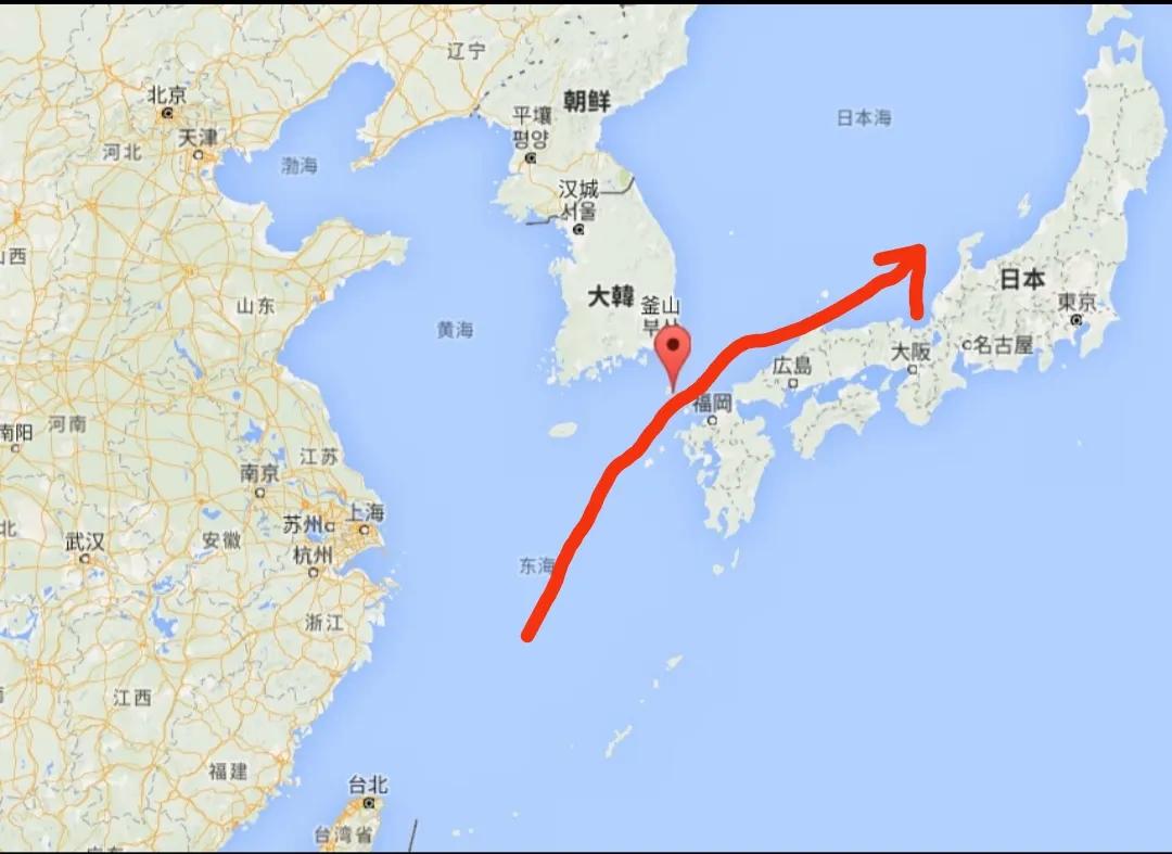 The Chinese navy formation crosses the Osumi Strait and Japan yells ...