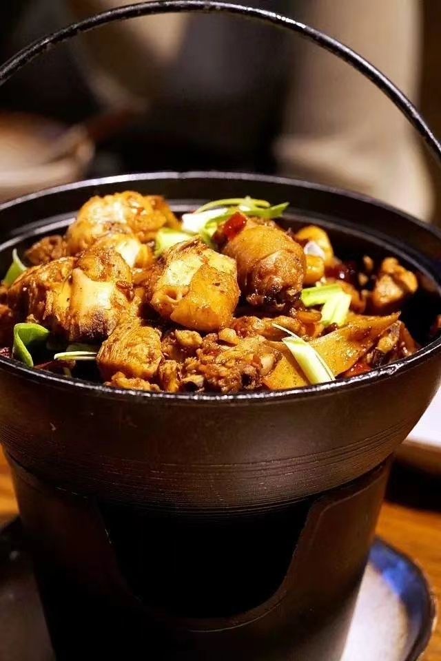 I really want to go to Songzi to taste Du Po chicken - iMedia