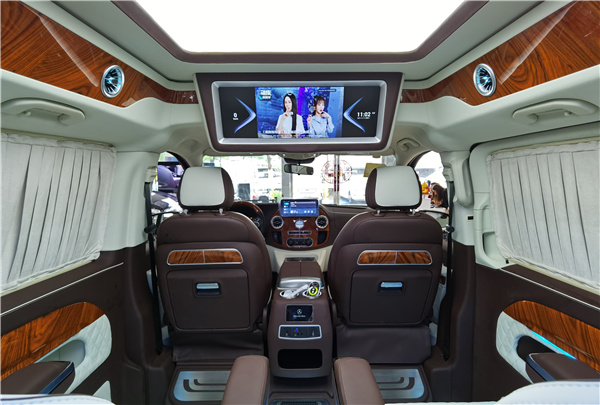 21 Mercedes-Benz Vito high-top Bach VS680, exclusive luxury ...