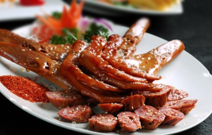 How to choose the ingredients and preparation of the stewed dishes in a ...