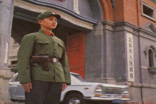 The century-old historical changes of Chinese police uniforms (multiple ...