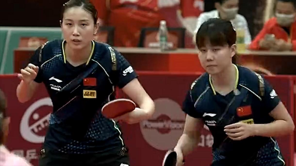 Chen Xing and Qian Tian got the game point 10-9, but the referee gave ...